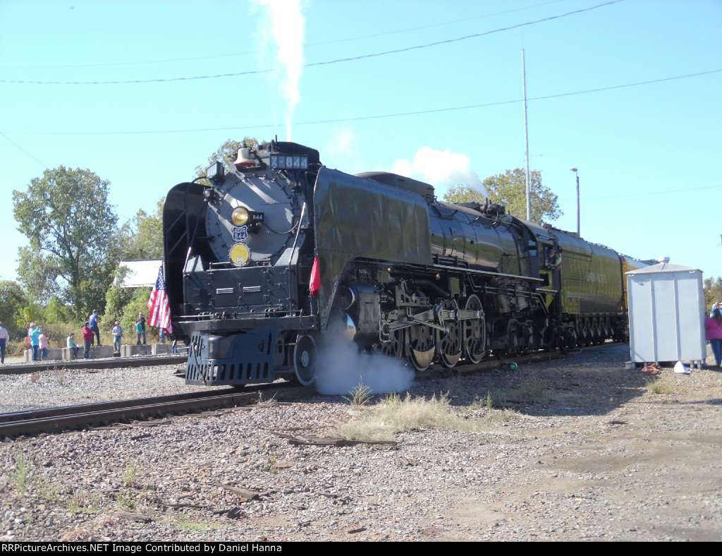 UP 844 has arrived at Memphis!